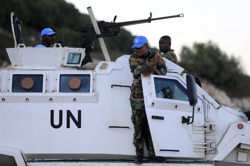 Explosion along Lebanon-Israel border wounds 3 members of militant ...